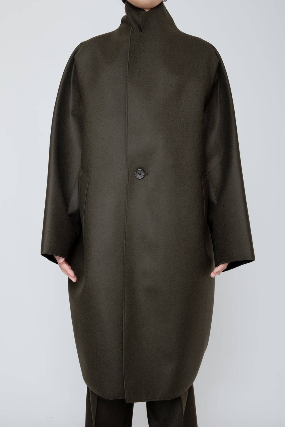 COCOON COAT / DARK OLIVE – RAINMAKER KYOTO